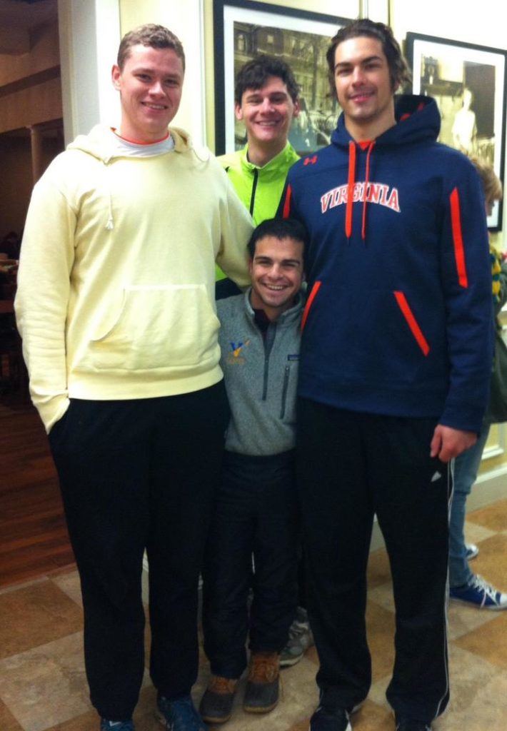 33 Times Tall People And Short People Posed For Hilarious Photos