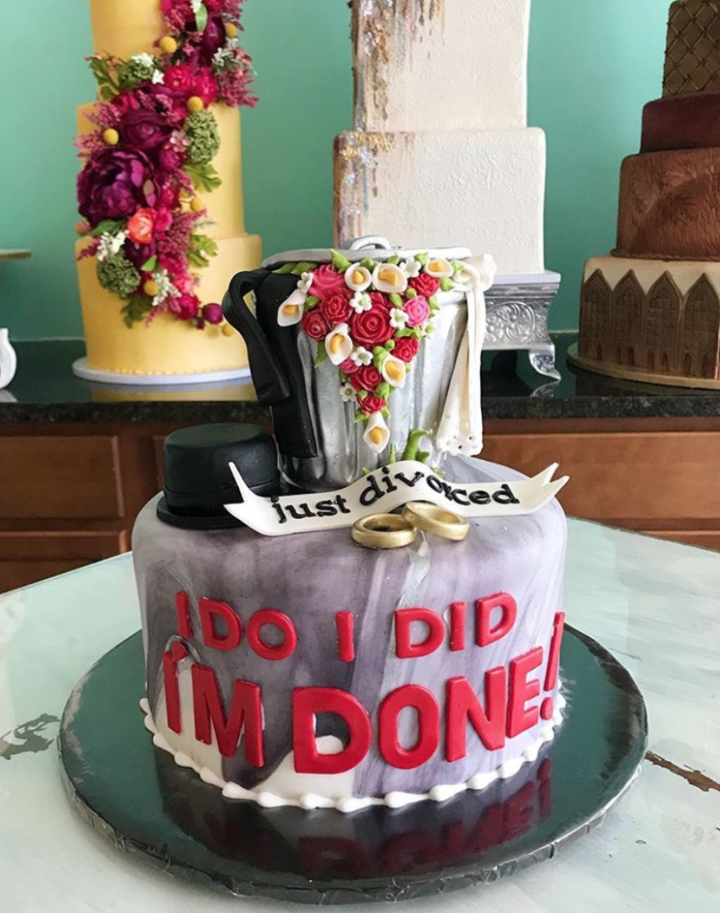 People Are Posting Divorce Cakes, Because Apparently That's A Thing