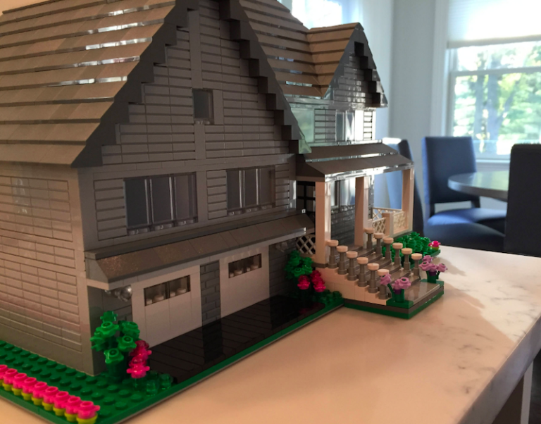 This Etsy Store Will Recreate Your House As A LEGO Set