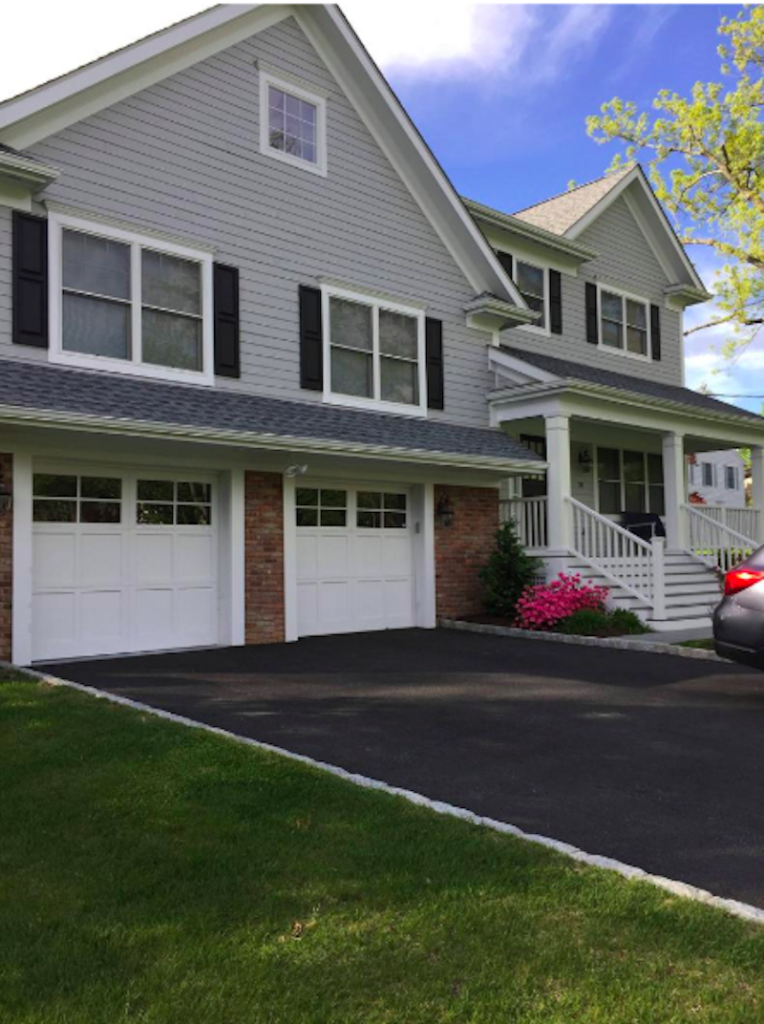 This Etsy Store Will Recreate Your House As A LEGO Set