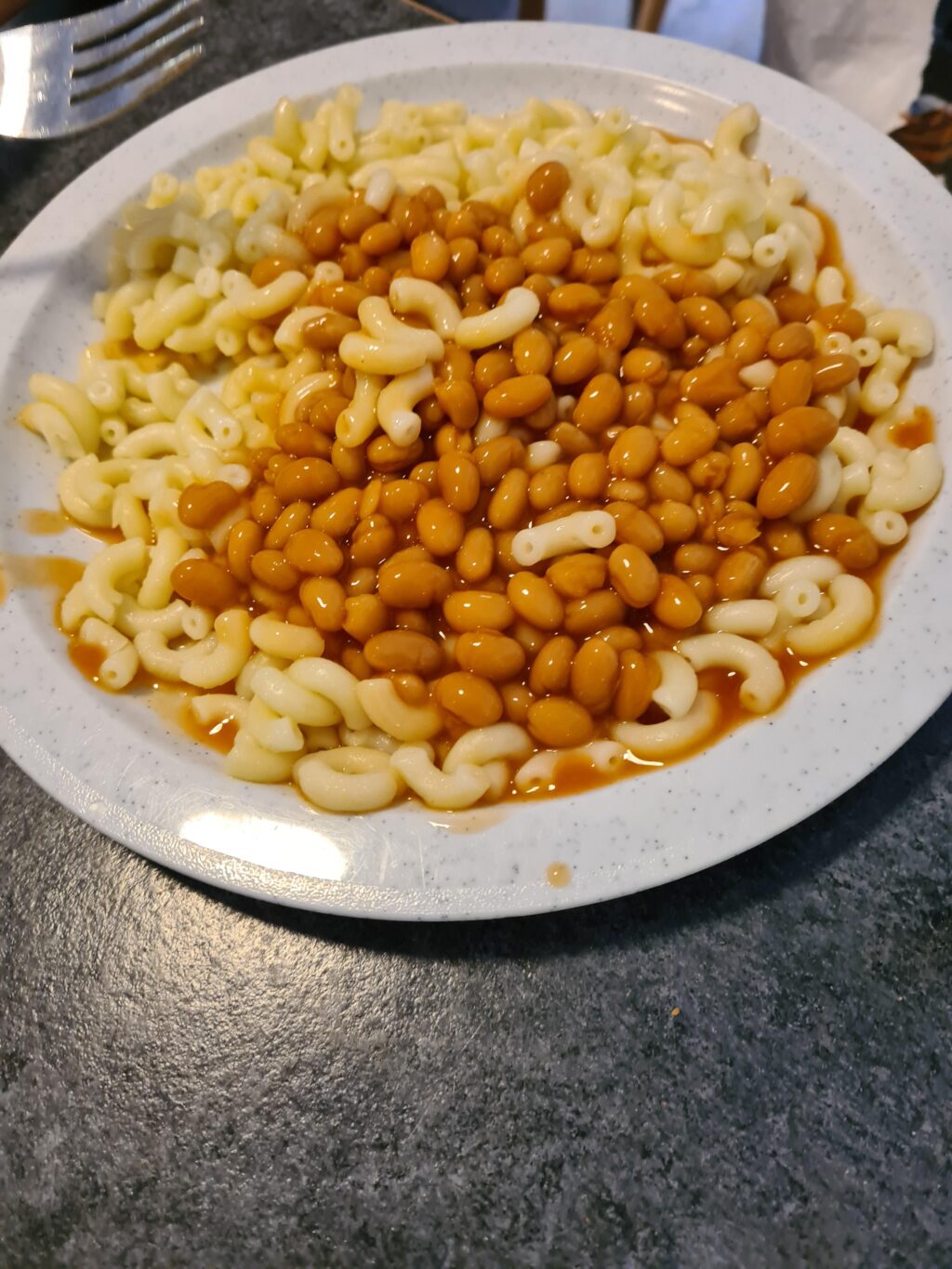 25 Gross School Lunches Kids Have Actually Been Served