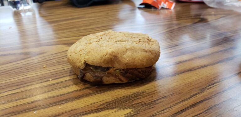 25 Gross School Lunches Kids Have Actually Been Served