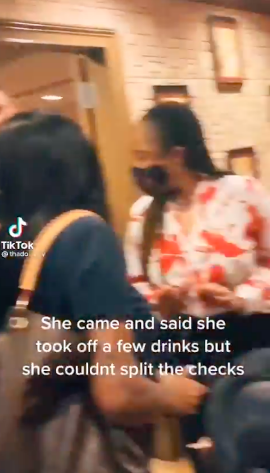 Party Wants Check Split 25 Ways So The Restaurant Called The Police