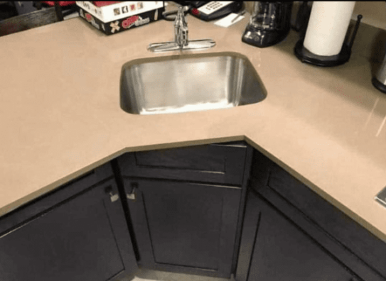 19 Bad Kitchen Designs From People Who Should Fire Their Designer