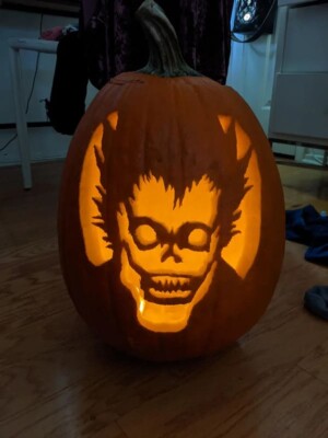 36 Creative Pumpkin Carvers That Took Things To Another Artistic Level