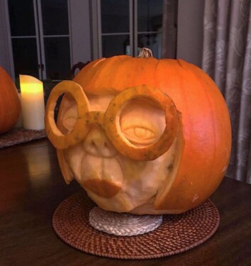 36 Creative Pumpkin Carvers That Took Things To Another Artistic Level