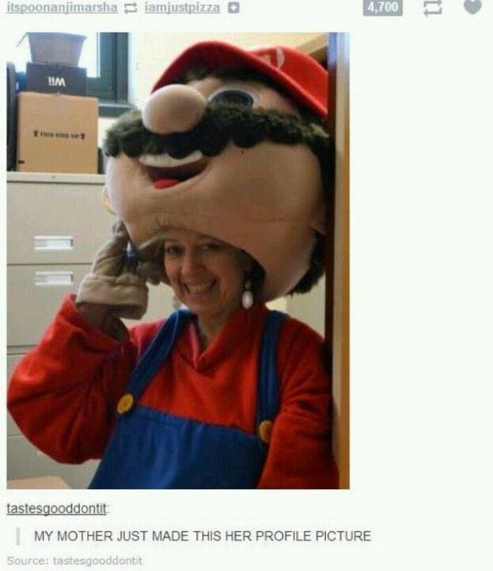 Moooom, You're Embarrassing Me (25 Pics)