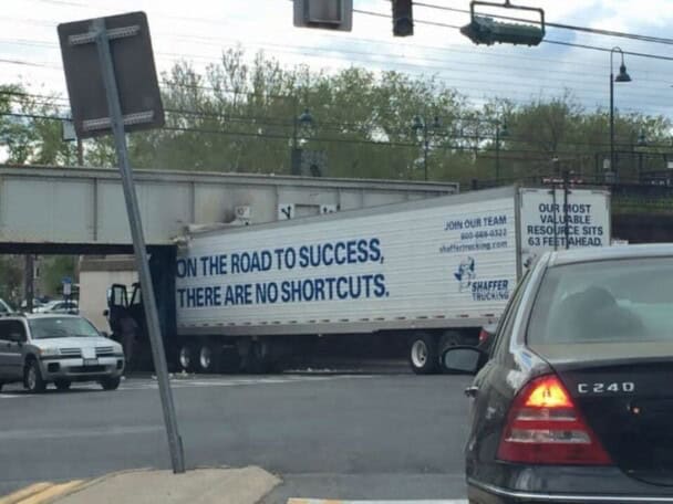 36 Funny Ironic Pictures That Prove Life Is Just Messing With Us